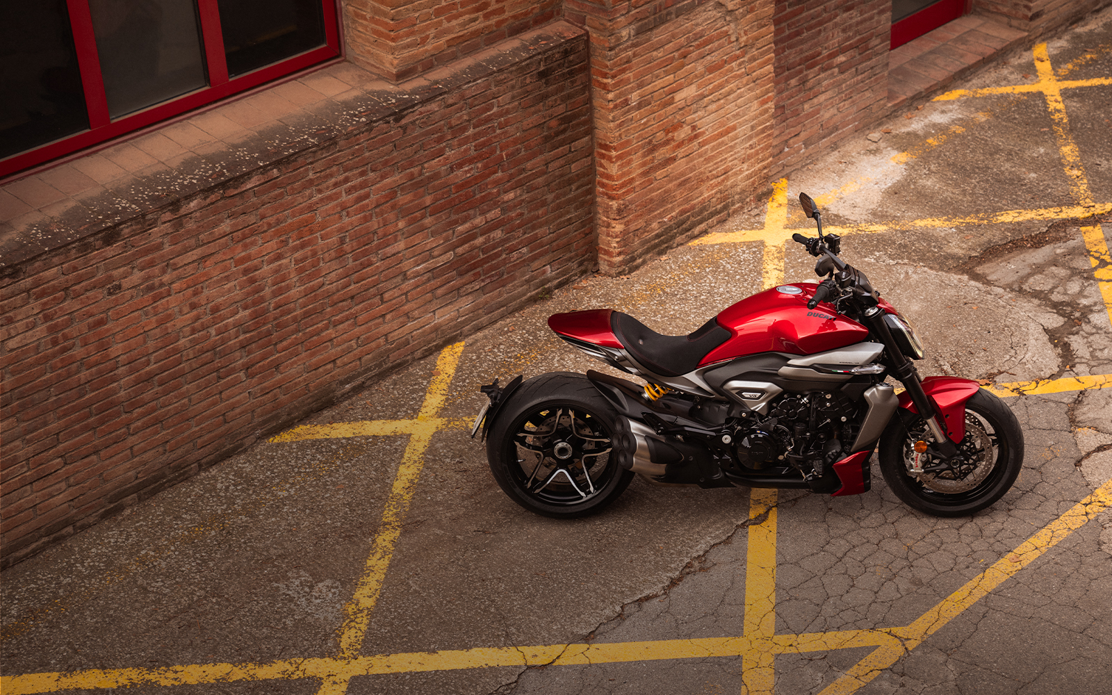 Ducati Romania - Motociclete noi si second hand de vanzare marca Ducati ...