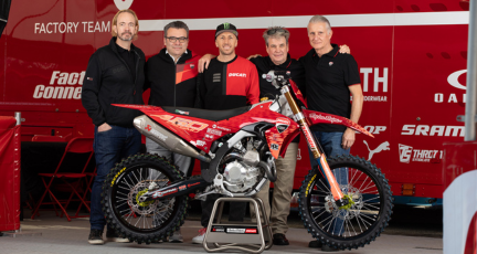 Ducati Romania - Motociclete noi si rulate de vanzare - Service Moto ...